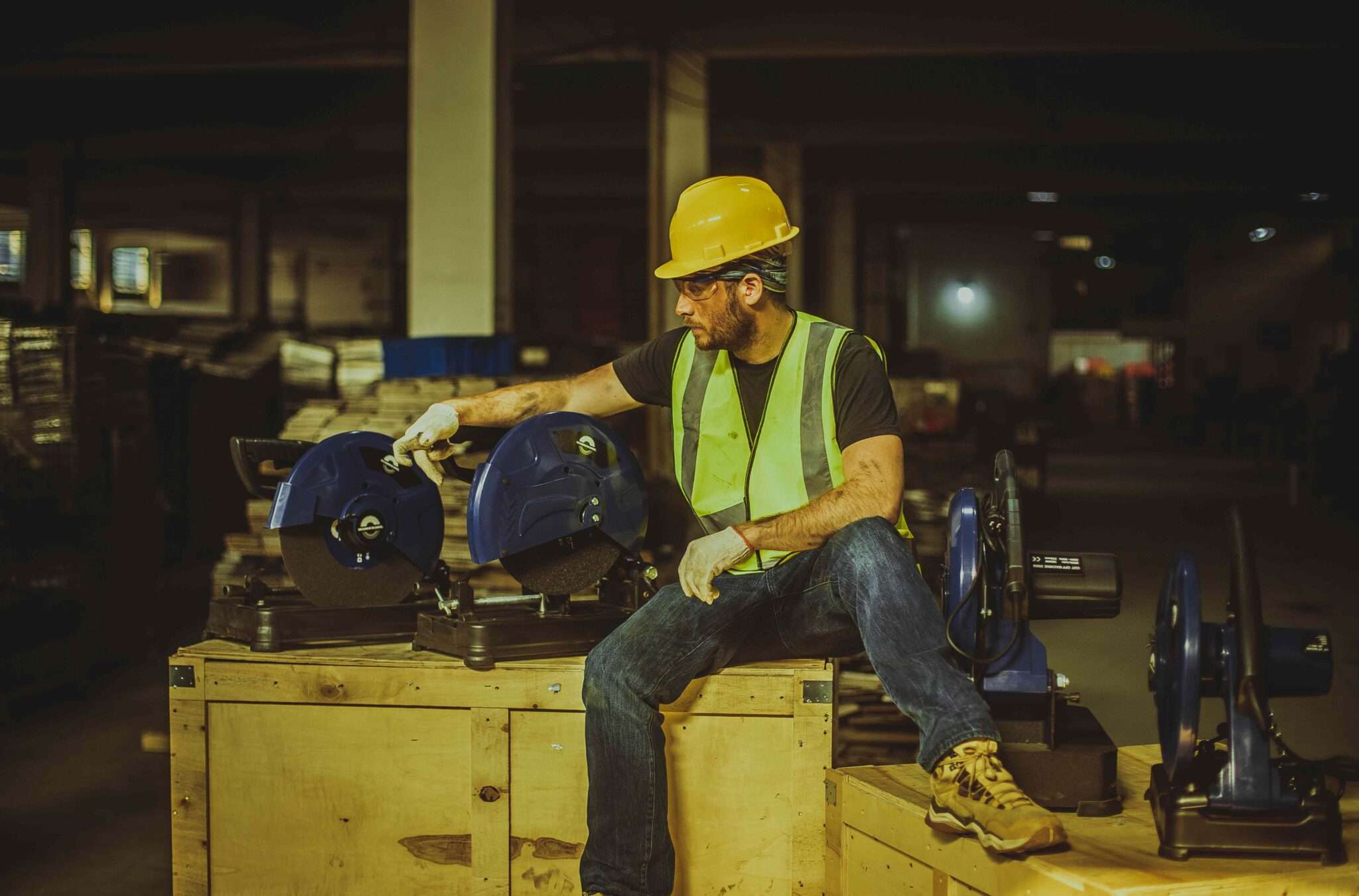 Right Power Saw Guide: Tips for Choosing the Perfect Tool